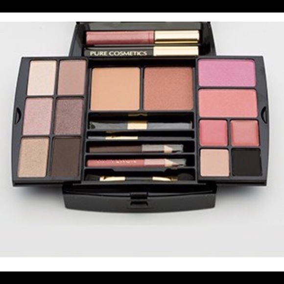 Pure Cosmetics | Makeup | Pure Cosmetics The Essentials Makeup Kit ...